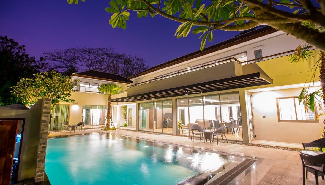 สล็อต285 พาทุกท่านไปพบกับเรื่องสุดหลอน กับบ้านพักพูลวิลล่า - D-UFA